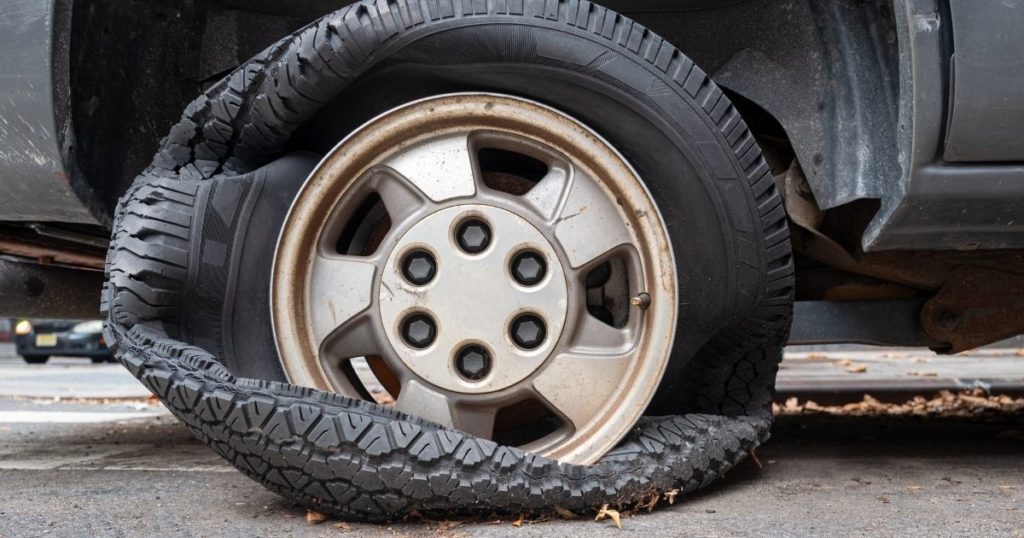 What Causes Tire Blowout Car Accidents? | Delco Car Accident Lawyers